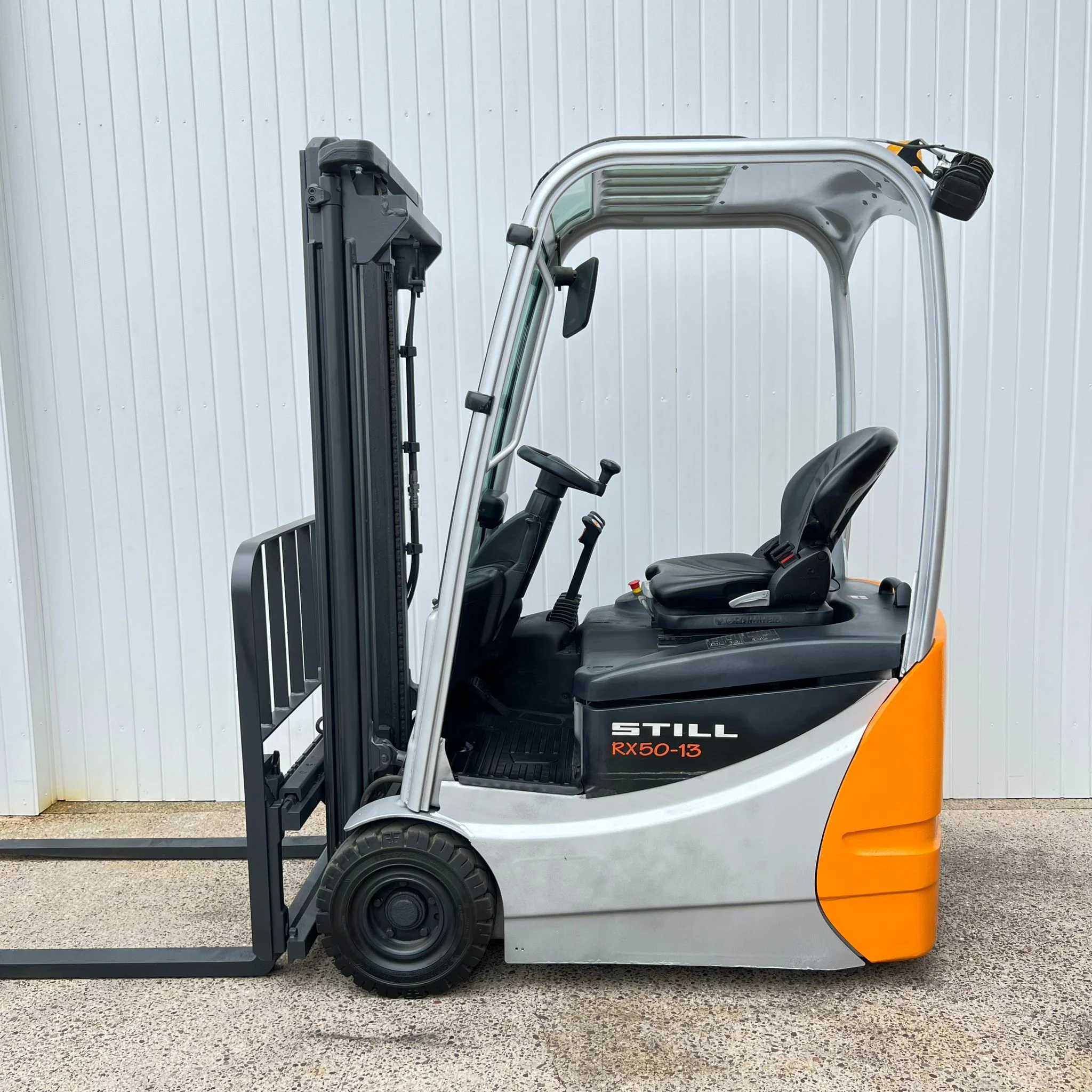 STILL RX50-13 3 Wheel Electric Forklift – 3270mm Lift 1300KgsFor Sale ...